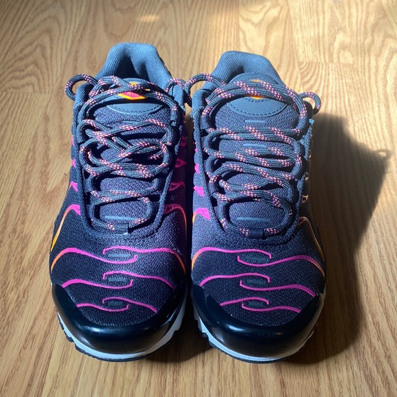 Nike | Shoes | Nike Air Max Plus Girls | Poshmark